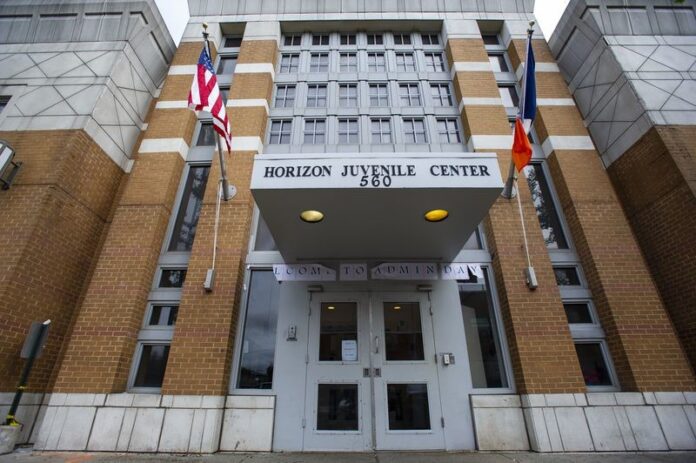Feds Arrest Yonkers Man for Smuggling Contraband into Bronx Juvenile ...