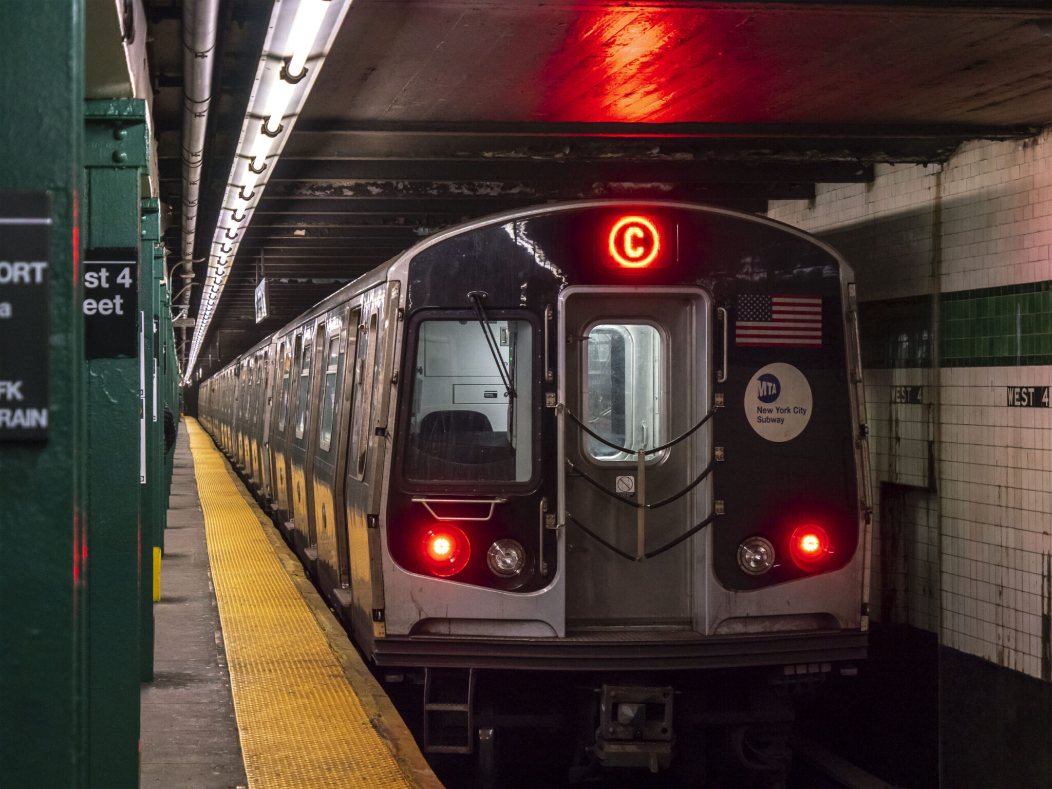 34 MTA Workers Made $200K+ In Overtime In 2025 | Yonkers Times